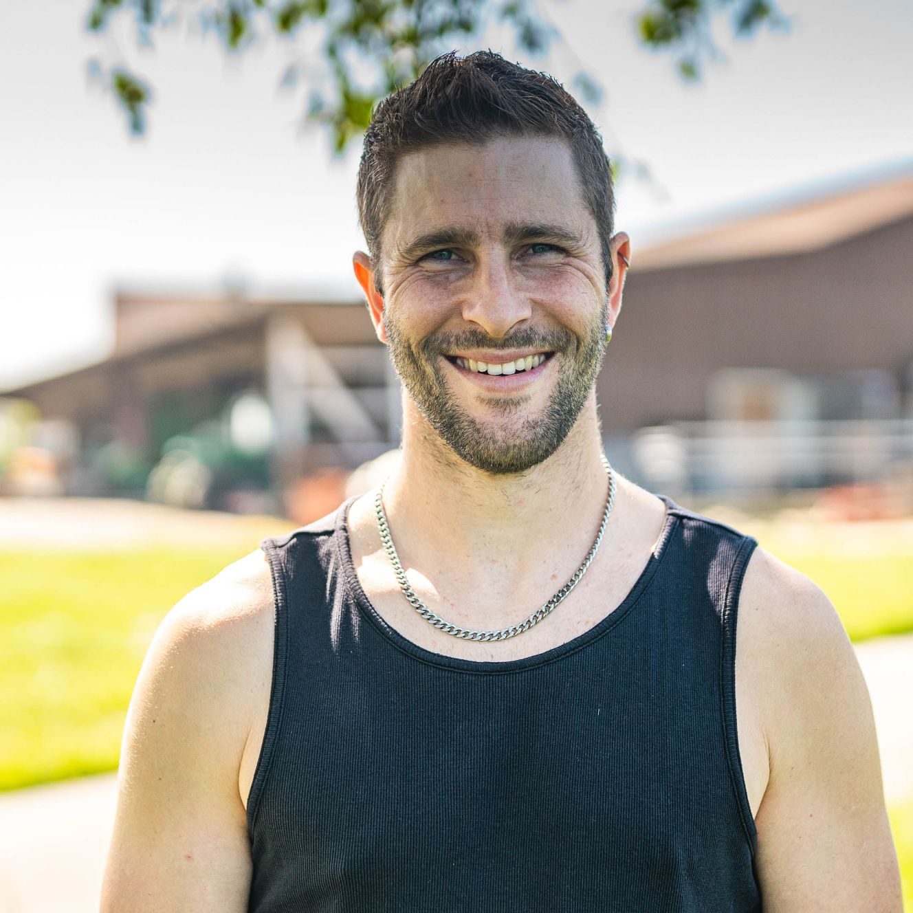 Weidriethof - Joel Zeller | Emmi Gruppe