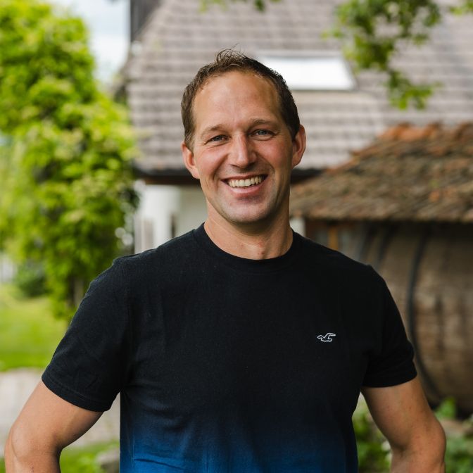 Berghof Burg - Familie Siegrist | Emmi Gruppe