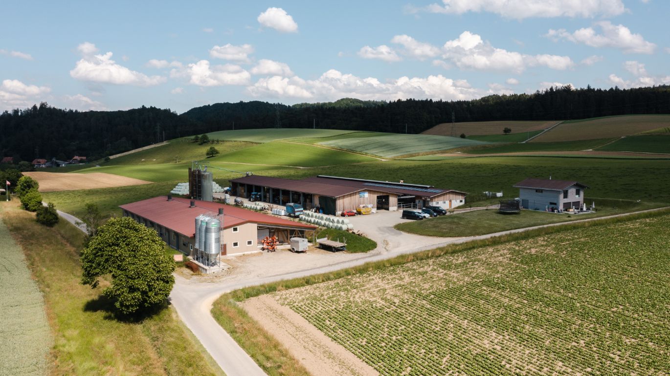 Iselihof - Markus Iseli | Emmi Gruppe